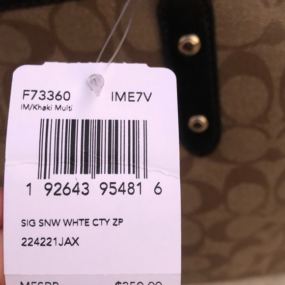 Coach | Bags | Nwt Coach Disney Snow White Signature Handbag | Poshmark